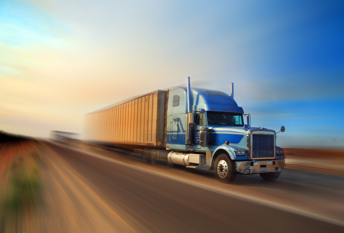 Tipos de camiones para carga pesada - Logistica Keytrans S.A.